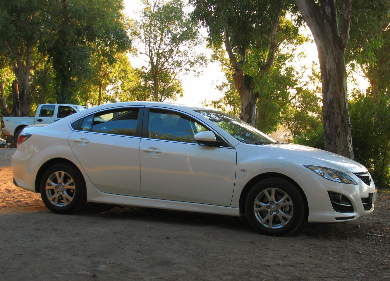 Mazda 6 technical specifications and fuel economy